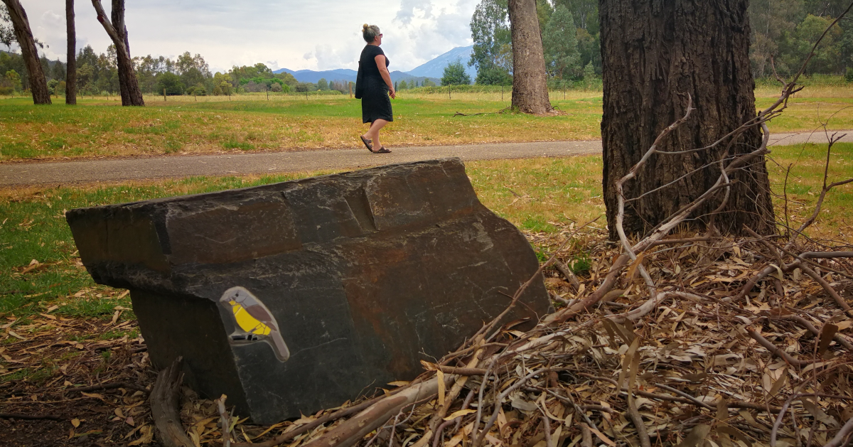 Myrtleford Mosaic Trail, Ovens River loop - Walking Maps