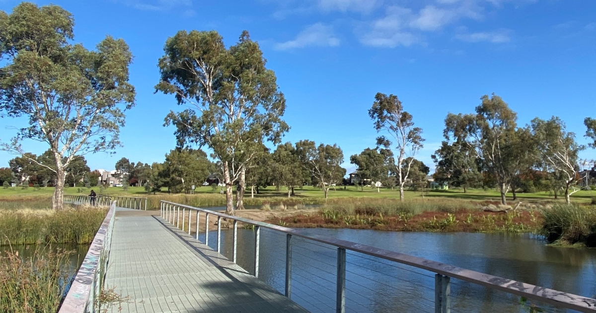 Malcolm Creek Wetlands, Craigieburn - Walking Maps