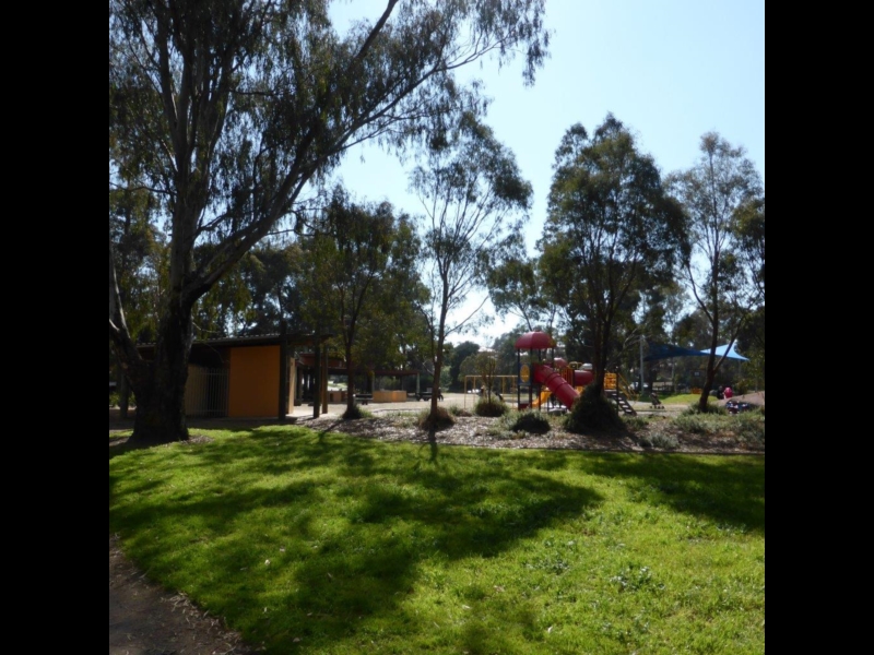 Norris Bank Reserve Walk, Bundoora - Walking Maps