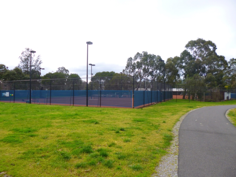 Lewis Park Walk - Walking Maps