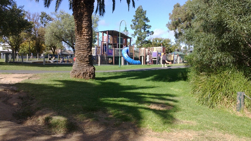 CIE - Lake Weeroona - Walking Maps