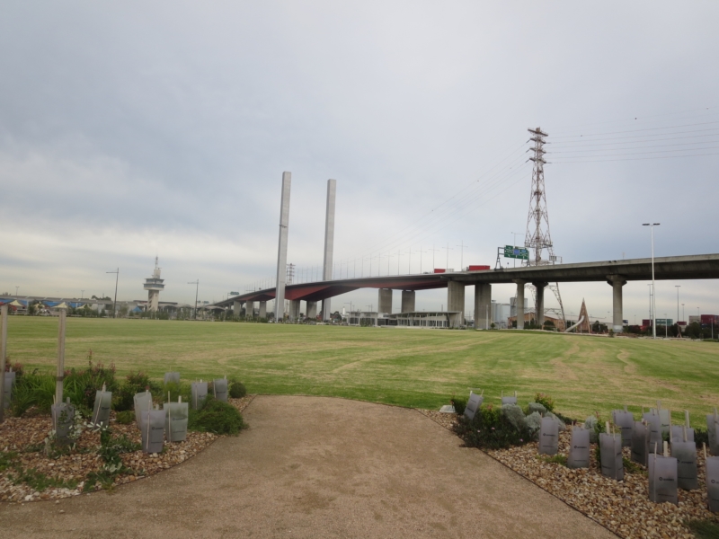 Ron Barassi Snr Park, Docklands - Walking Maps