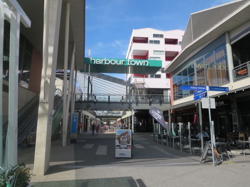 Ron Barassi Snr Park, Docklands - Walking Maps
