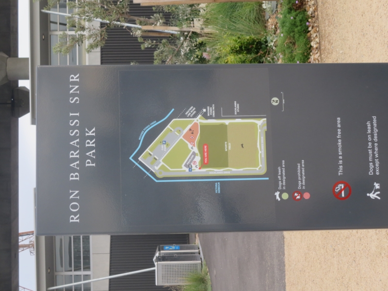 Ron Barassi Snr Park, Docklands - Walking Maps