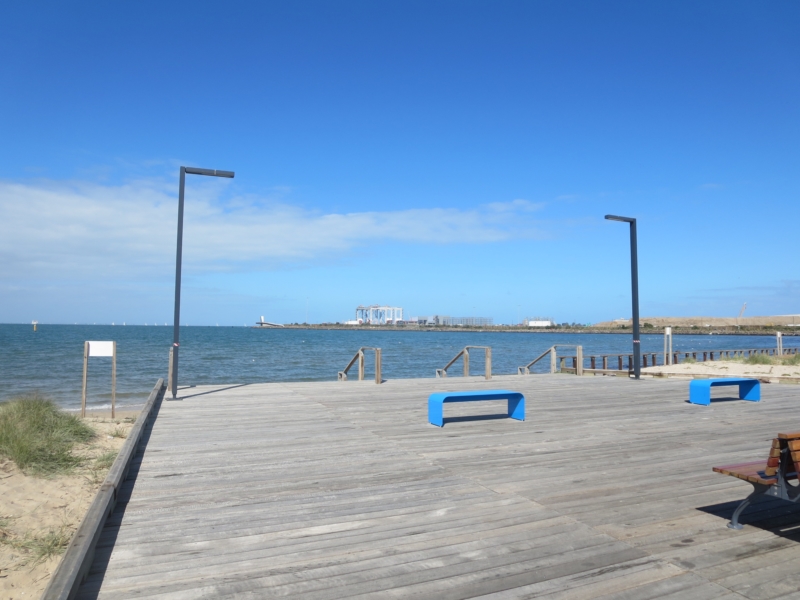 Webb Dock observation deck - Walking Maps