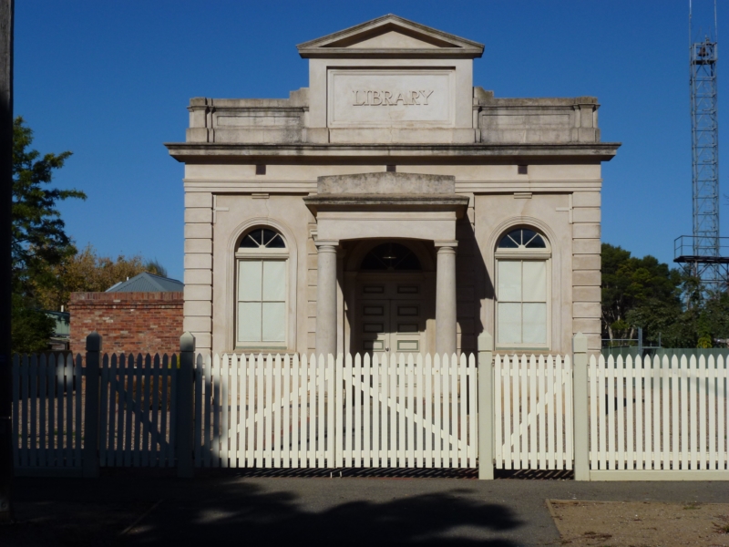 Explore Elmore - Walking Maps