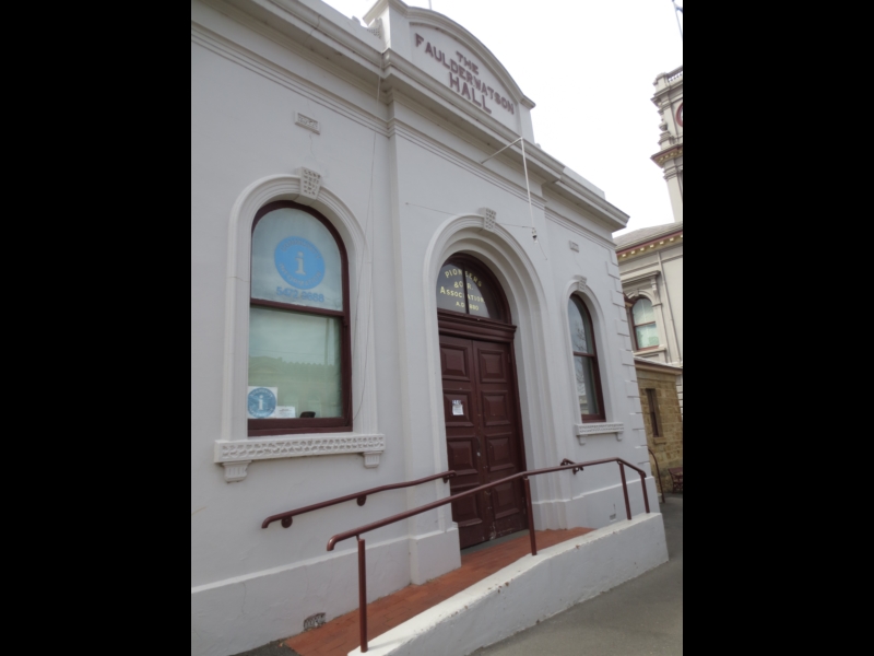 A Town Walk in Historic Castlemaine - Walking Maps