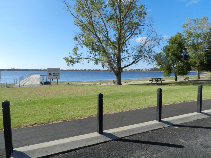 Edenhope Lake Wallace walk - Walking Maps