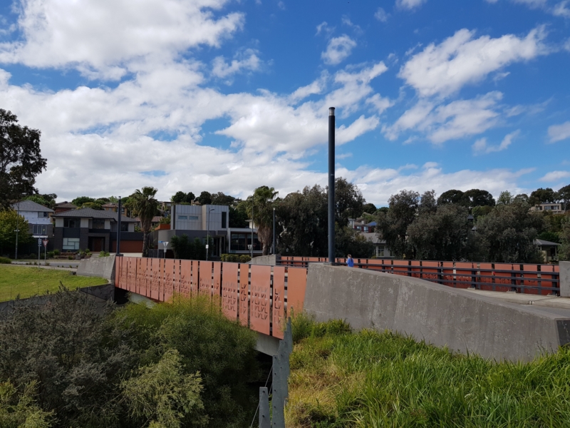 Valley Lake discovery, Keilor East - Walking Maps