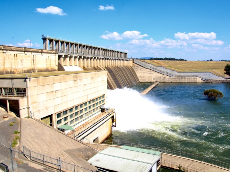 Lake Hume Dam wall walk - Walking Maps
