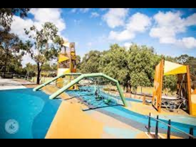 the werribee tour - Walking Maps