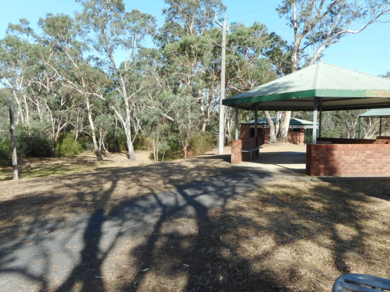 Broadford Town Loop (Broadford Common) - Walking Maps