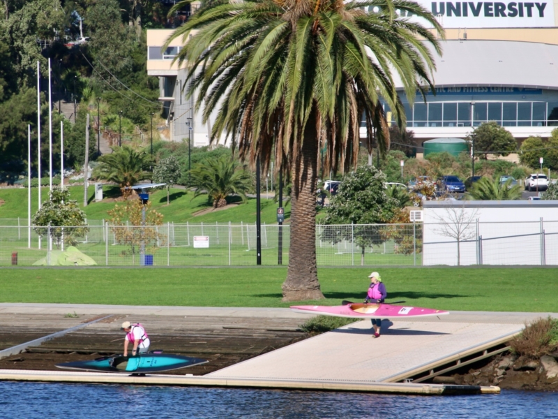 Footscray Park riverside loop walk - Walking Maps