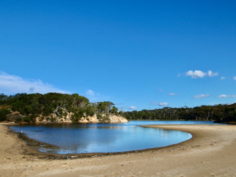 Middle Lagoon & Beach loop walk - Walking Maps