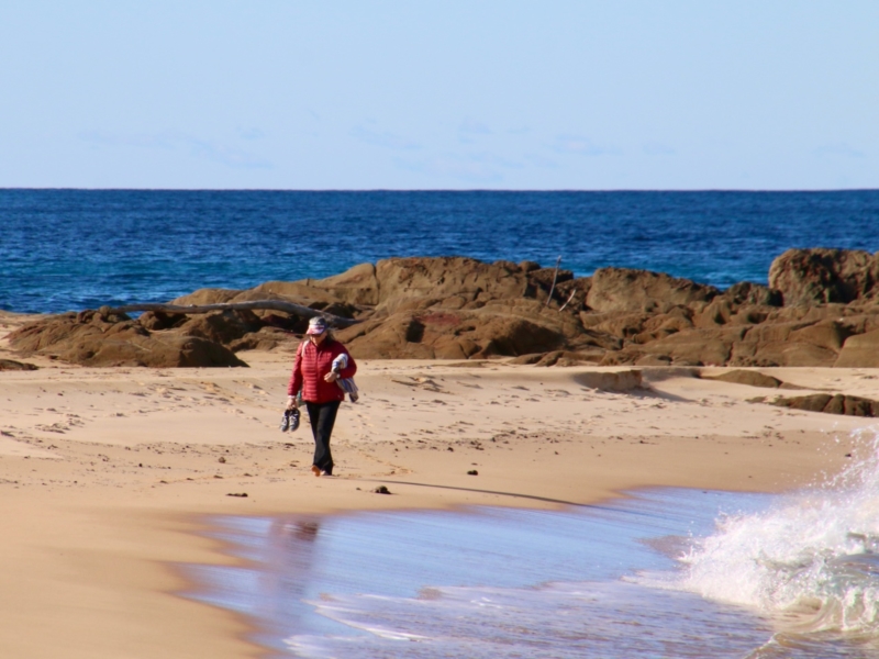Middle Lagoon & Beach loop walk - Walking Maps