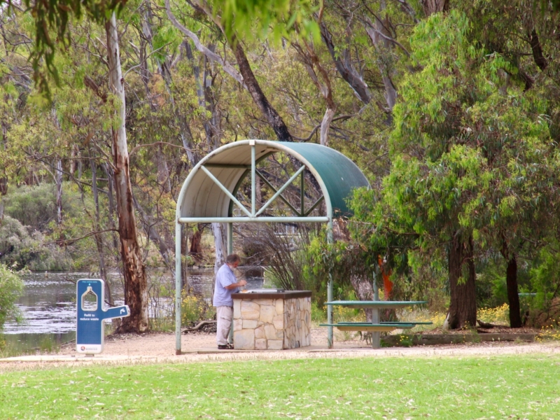 Kennington Waterside walk - Walking Maps