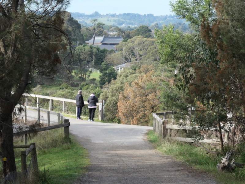 Lysterfield Lake Circuit Park Walk - Walking Maps