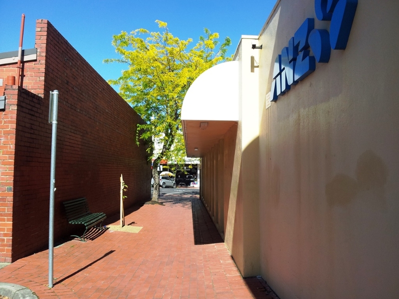 Croydon Railway Station to Swinburne's 'Student Central' - Walking Maps