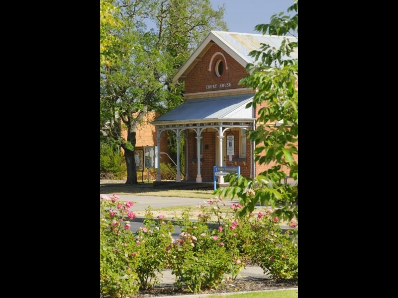 Gippsland Plains Rail Trail: Maffra to Tinamba - Walking Maps